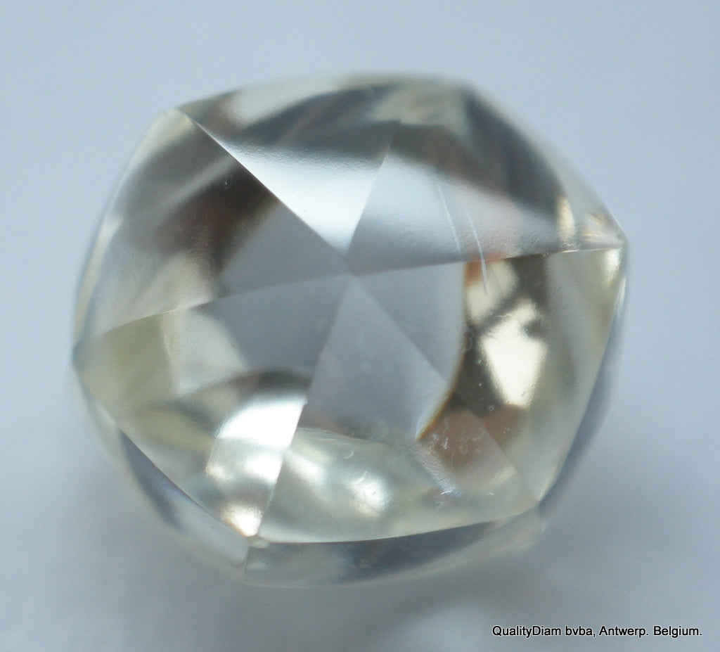 Beautiful diamond mackle ready to set in a jewel of your own choice ...