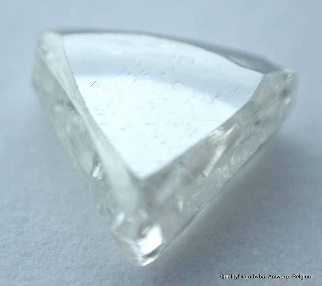 BEAUTIFUL TRIANGLE SHAPE DIAMOND READY TO SET IN A JEWEL – QualityDiam