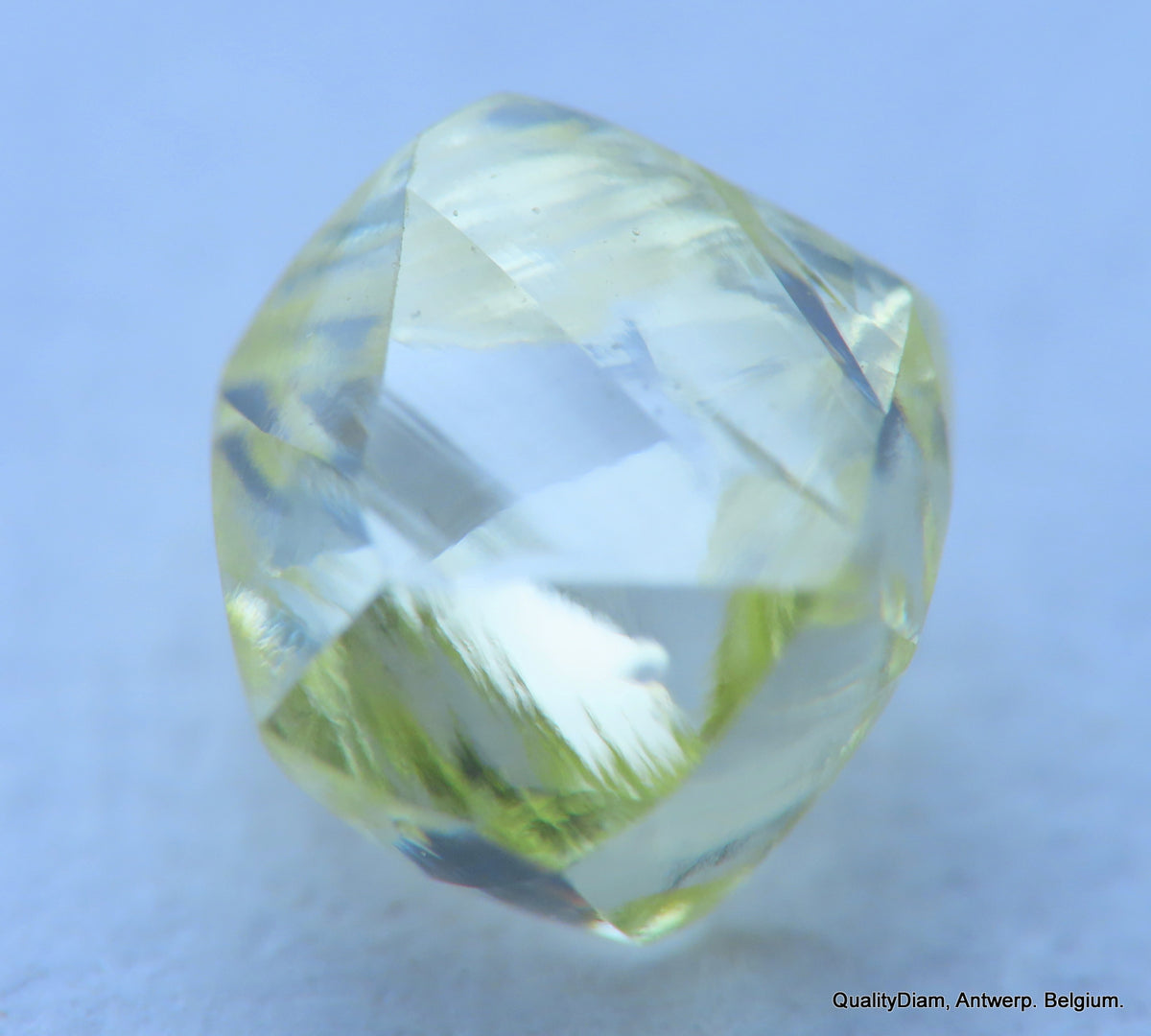 BEAUTIFUL FANCY YELLOW DIAMOND GEM DIAMOND OUT FROM DIAMOND MINE ...